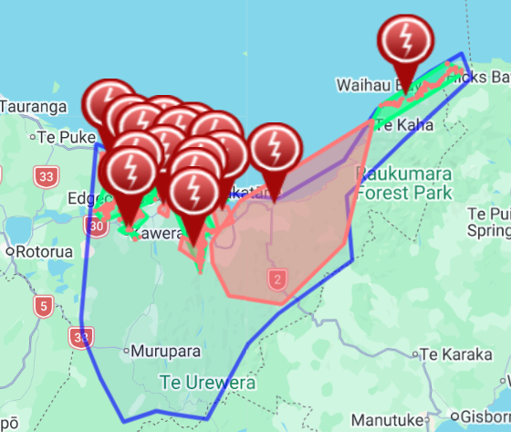 Live: Cyclone Vaianu moves away from NZ, homes still without power | Stuff